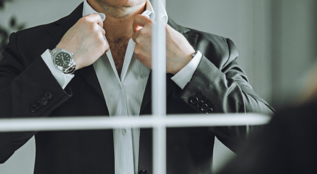 Cocktail pukukoodi - Vuodenmies